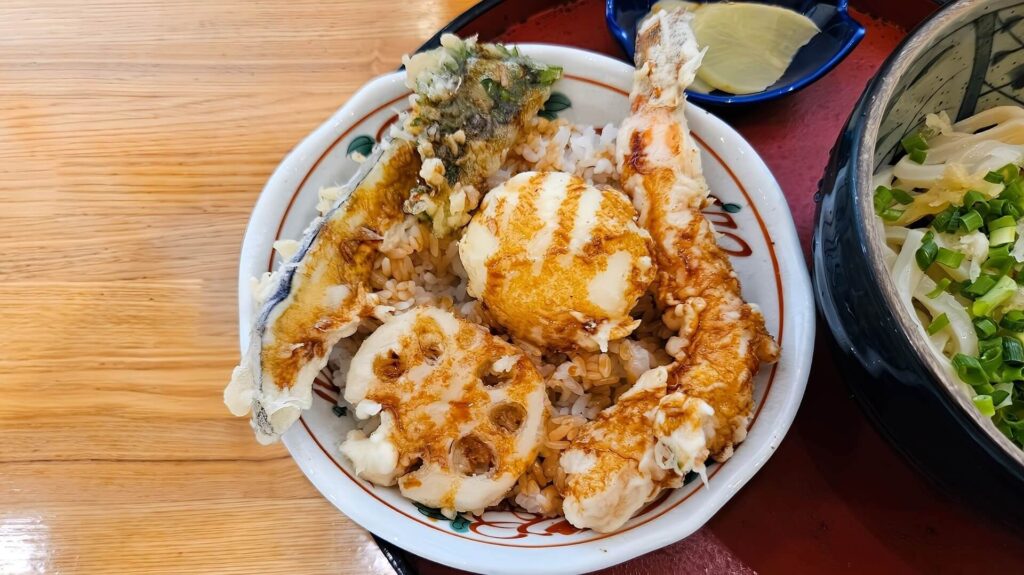 【花あかり】セットがお得！江別小麦を使用した自家製うどん│なまらうまいべさ